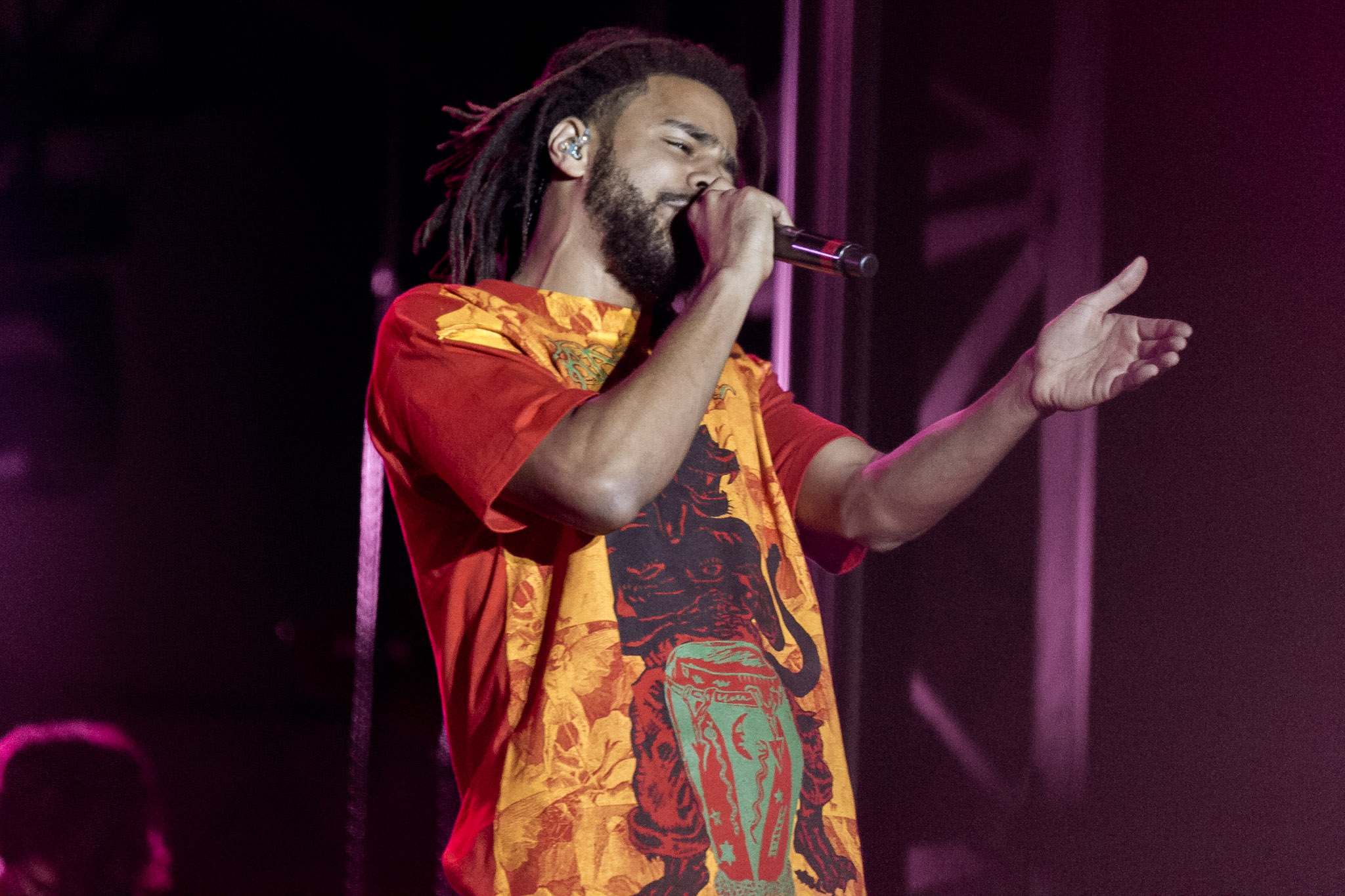 J. Cole Shares New Song "Snow on Tha Bluff" - Pursuit Of Dopeness